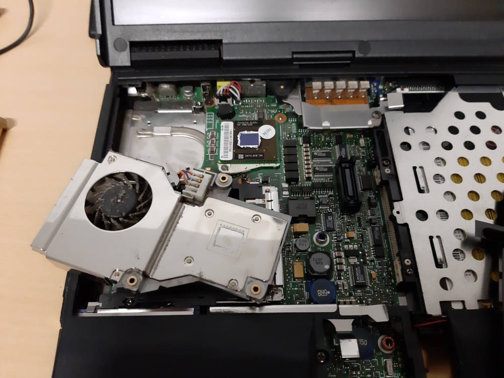 IBM ThinkPad T22 Restauration – Teil 3 - Technology Blog